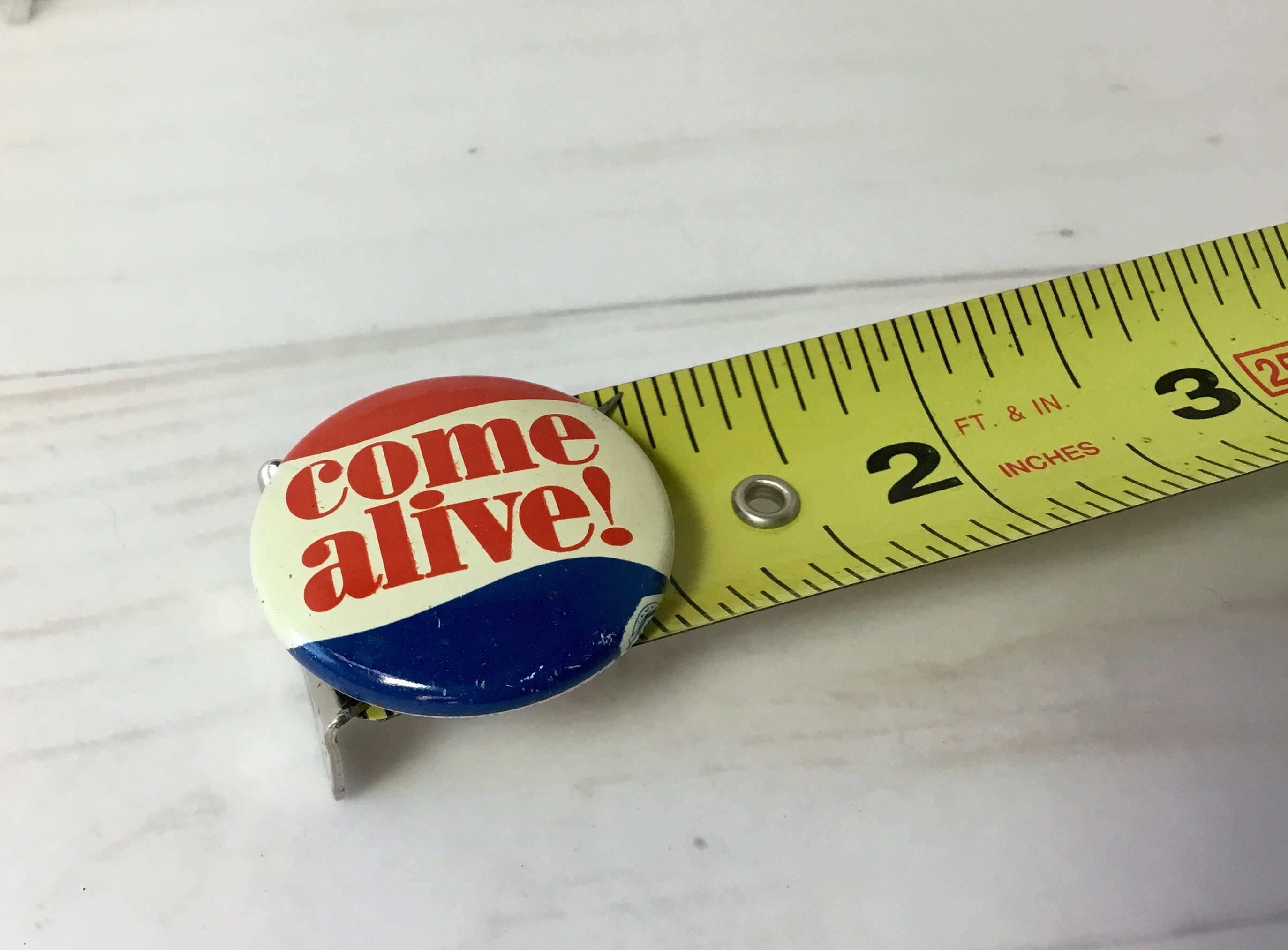Pepsi “come Alive!” Set of 4, 1960’s 1 Inch Pin Back Buttons - Etsy