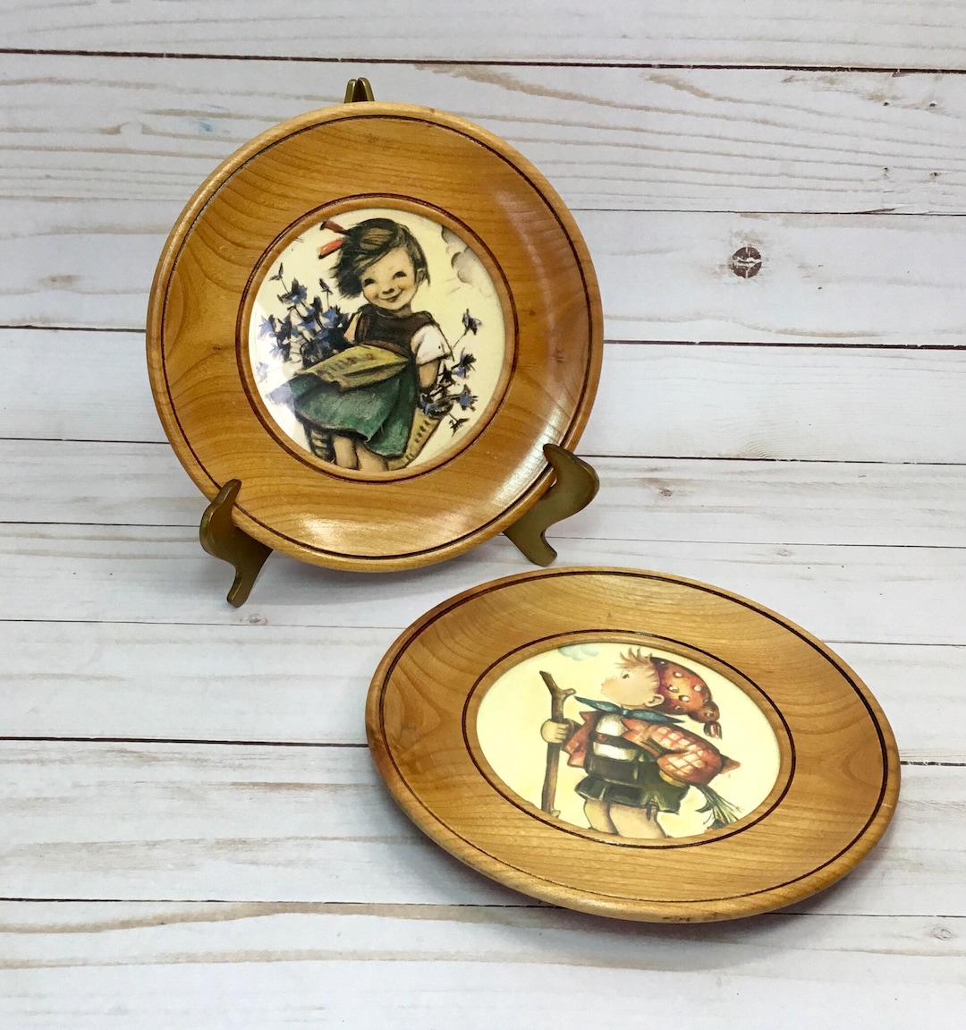 MI HUMMEL Wooden Display Plates of Little Boy With Hiking Stick and ...