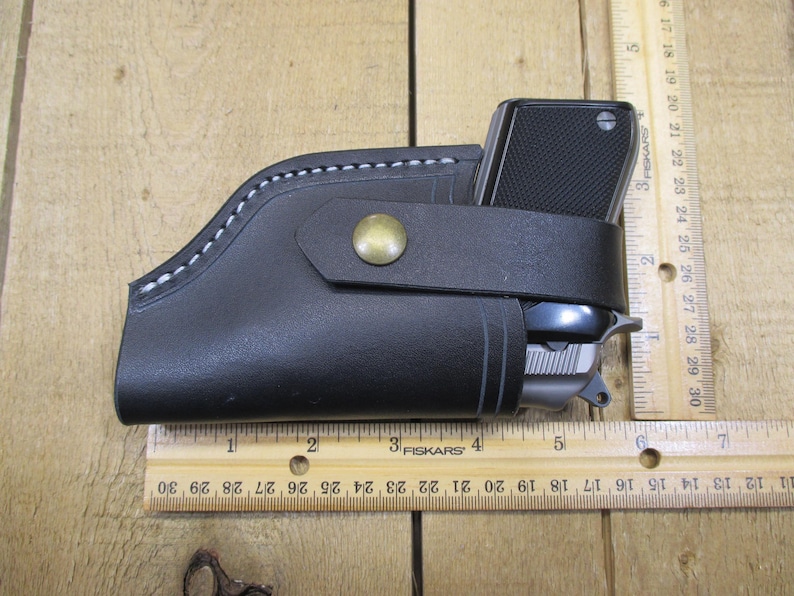 BERETTA 21A Bobcat .22 LR & 25 ACP, Leather Holster. Right Hand ...