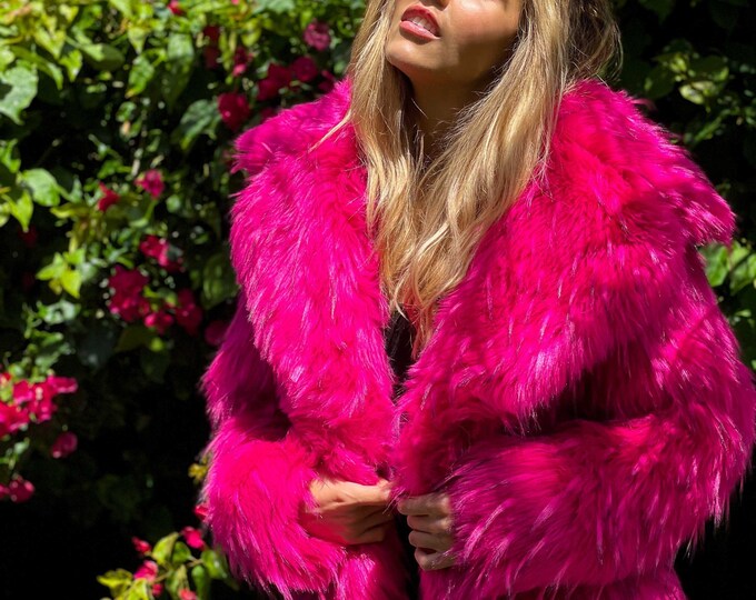Women's Faux Fur Collared Short Coat in Pink Flamingo Fur Luxury Fur ...