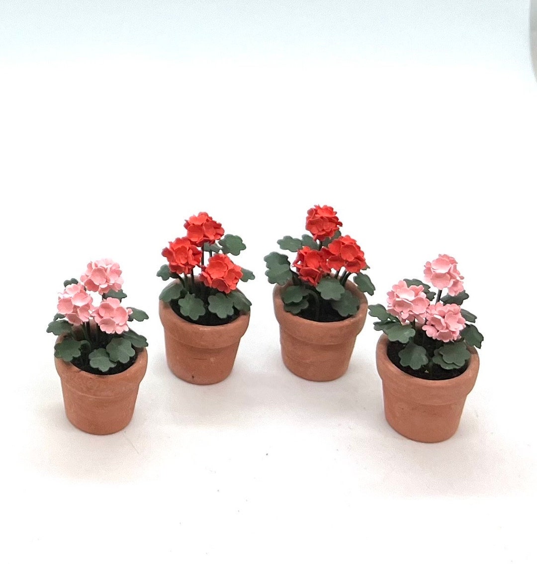 Miniature Geranium, Handmade, 1:12 Scale - Etsy