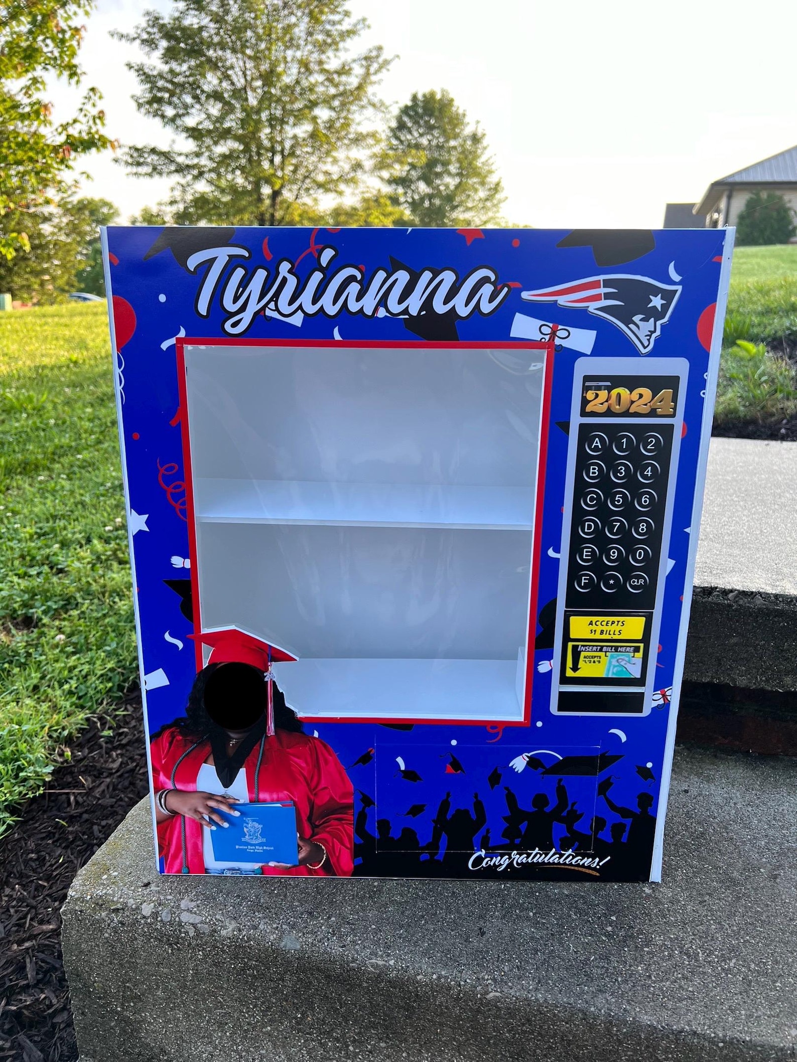 Graduation - Custom Vending Machine - Gift Boxes - Etsy