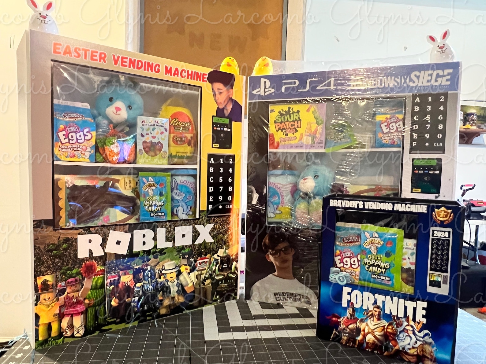 11 X 14 - Custom Vending Machine - Gift Boxes - Etsy