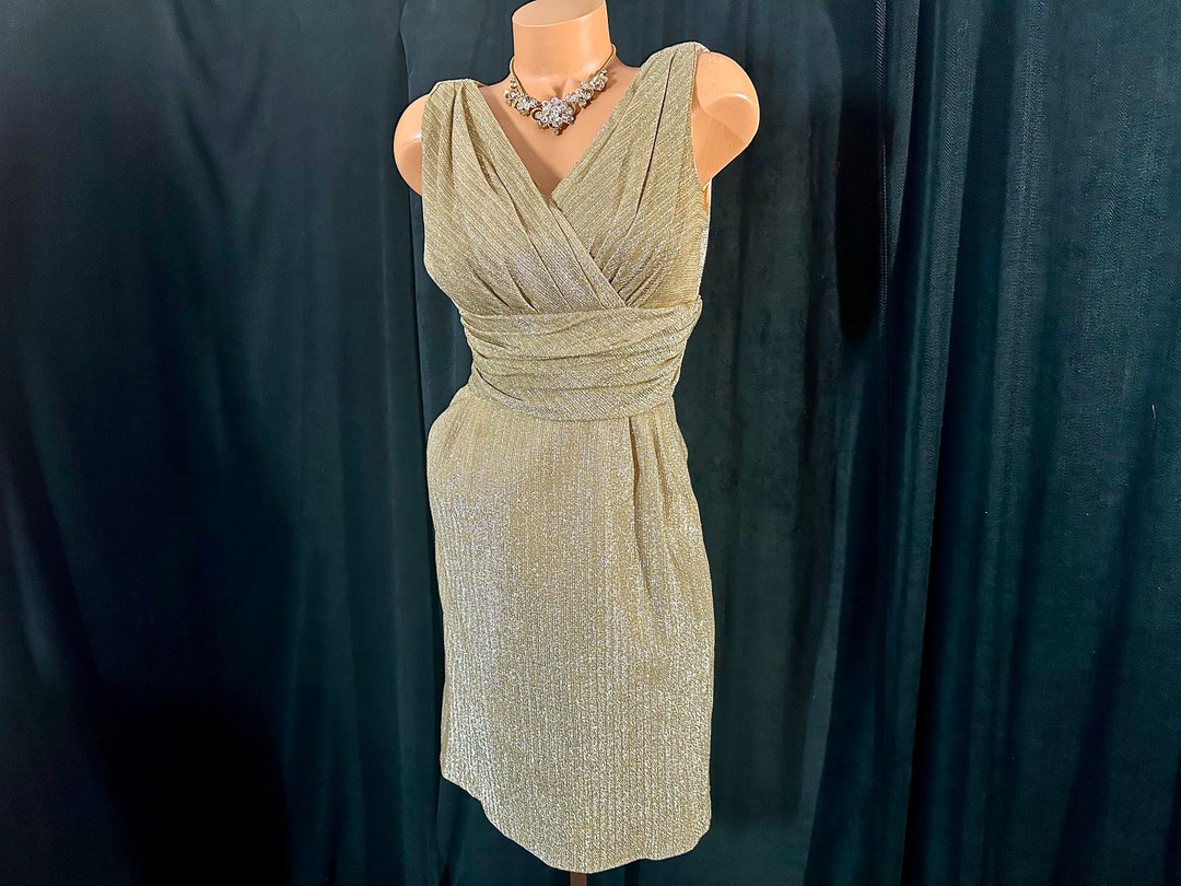 Vintage 1950s Bombshell Wiggle Dress W/bust Shelf Shirred Midriff ...