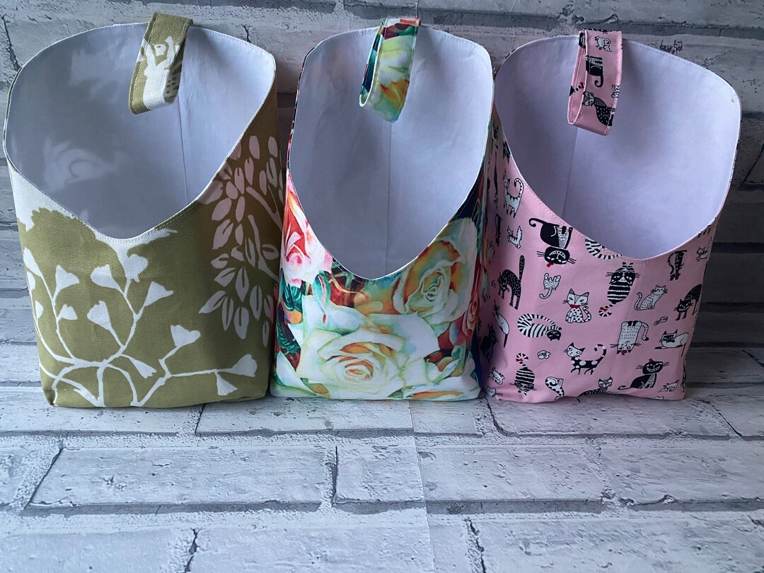 Hanging Fabric Storage Pods. Bedroom or Desk Tidy, Storage, Space Saver ...