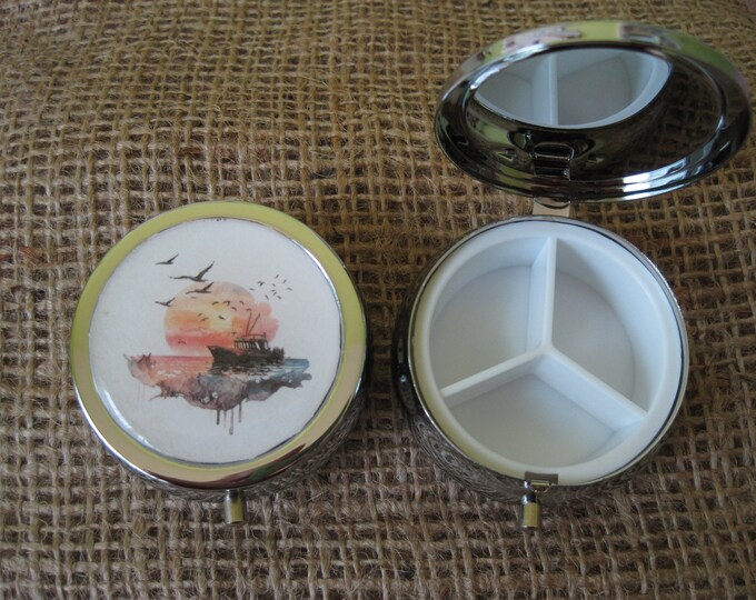 Map Pill Box, Map Pill Case, Square Pill Box, Square Pill Case, Pill ...