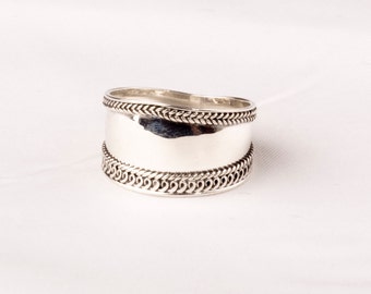 Vintage Silver Bali ring. Double Weaved Edge design | Etsy