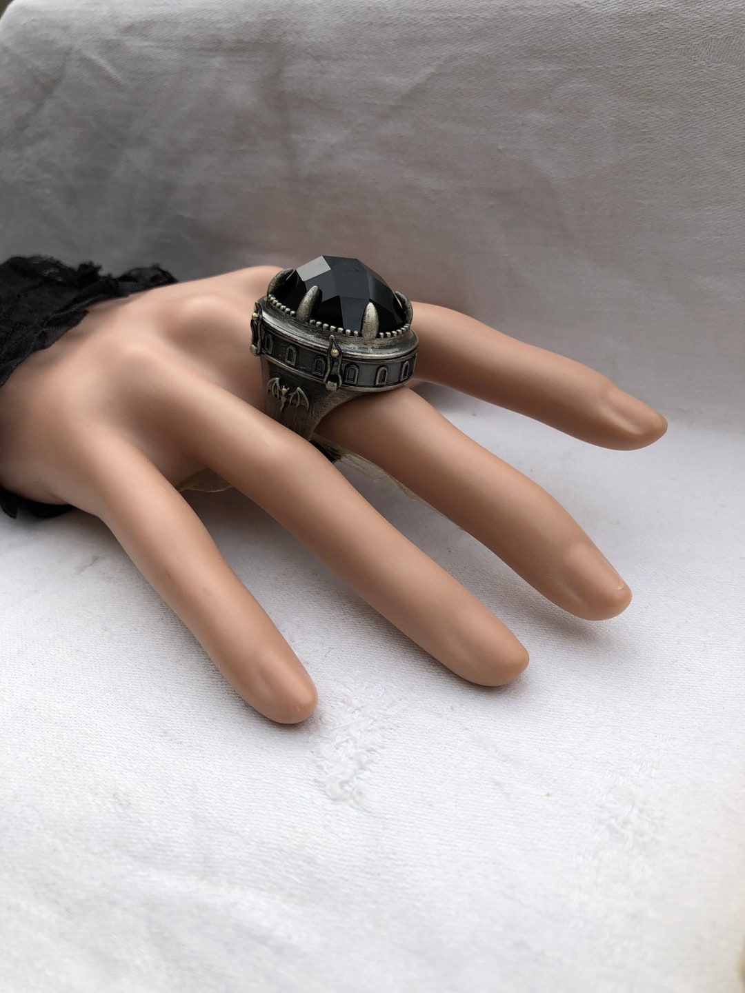 Massive - Poison Ring With Secret Compartment. Black Zirconia Gem ...