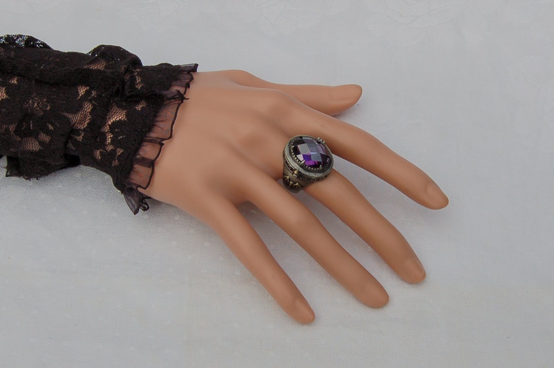 Poison Ring With Secret Compartment. Stunning . Massive Gothic Design ...