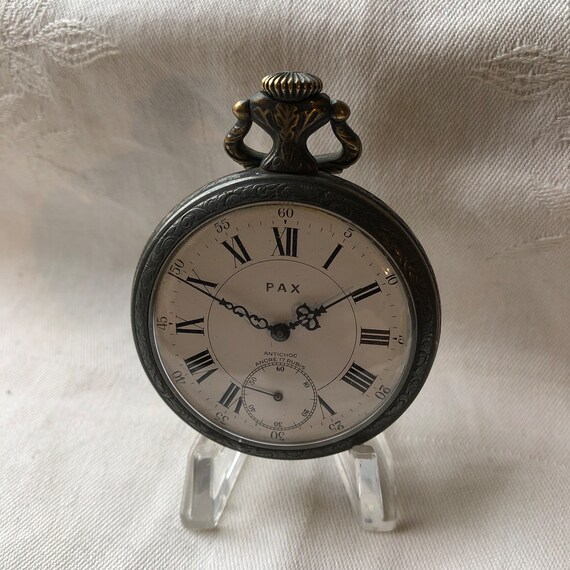 Vintage Pocket Watch. 17 Rubis. Working condition. - Gem