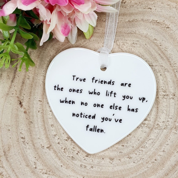 Friendship Gift - 60+ Gift Ideas for 2023