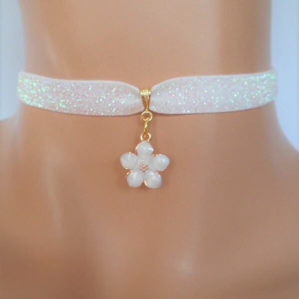 Flower Choker - Etsy