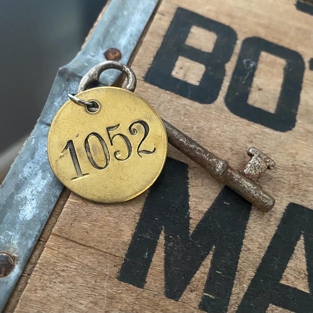 Vintage Skeleton Key - Antique Hotel Keys - Brass Disc Fob - Rustic ...
