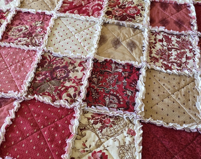 En Rogue Large Rag Quilt Throw Ruby Reds, Tans, and Creams - Etsy