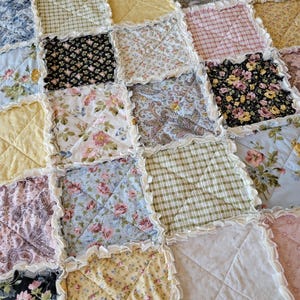 Garden Magic Queen Rag Quilt Blues, Pinks, Greens, White, Cream - Etsy