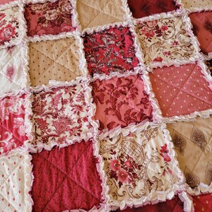 En Rogue Large Rag Quilt Throw Ruby Reds and Creams - Etsy Canada
