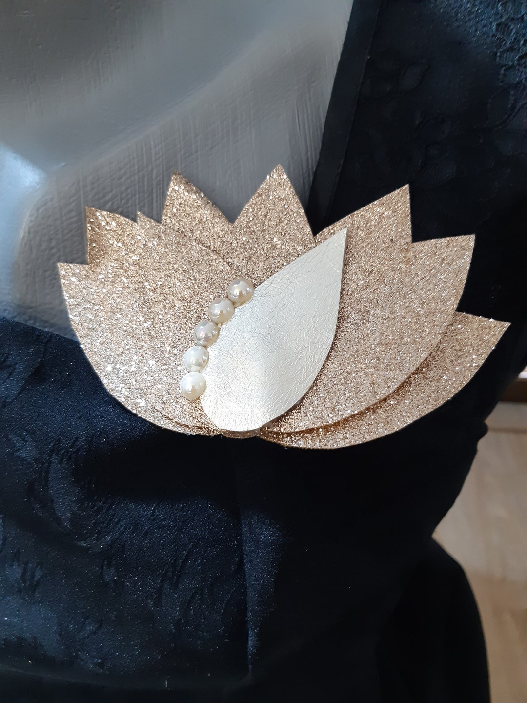 Lotus Leather Brooch 5,5 Inch Diameter, Natural Leather Flower ...