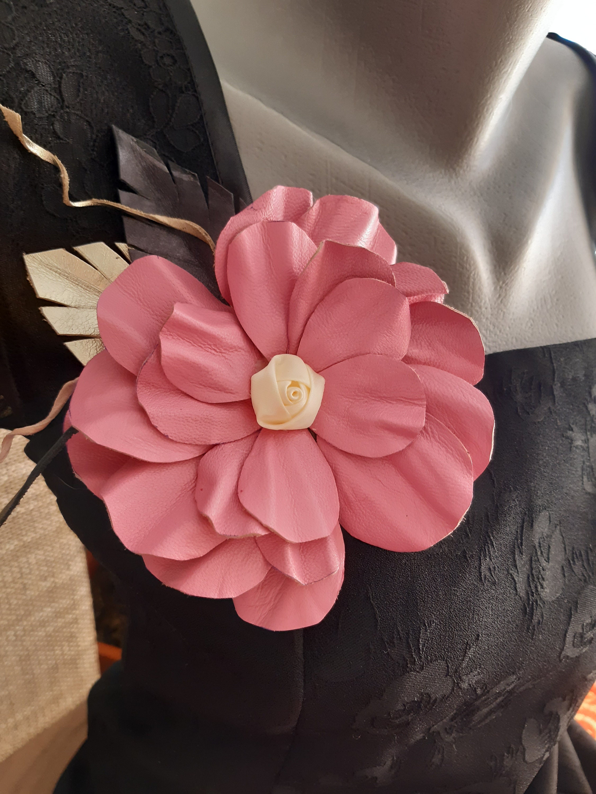 Leather Brooch " Flower" 5,5 Inch Diameter, Natural Leather Flower ...