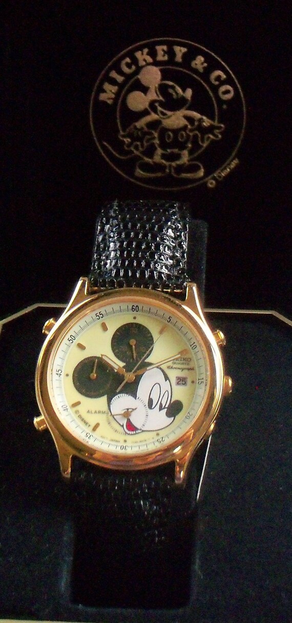 Brand-New! Disney Chronograph Seiko Men's Mickey Mous… - Gem