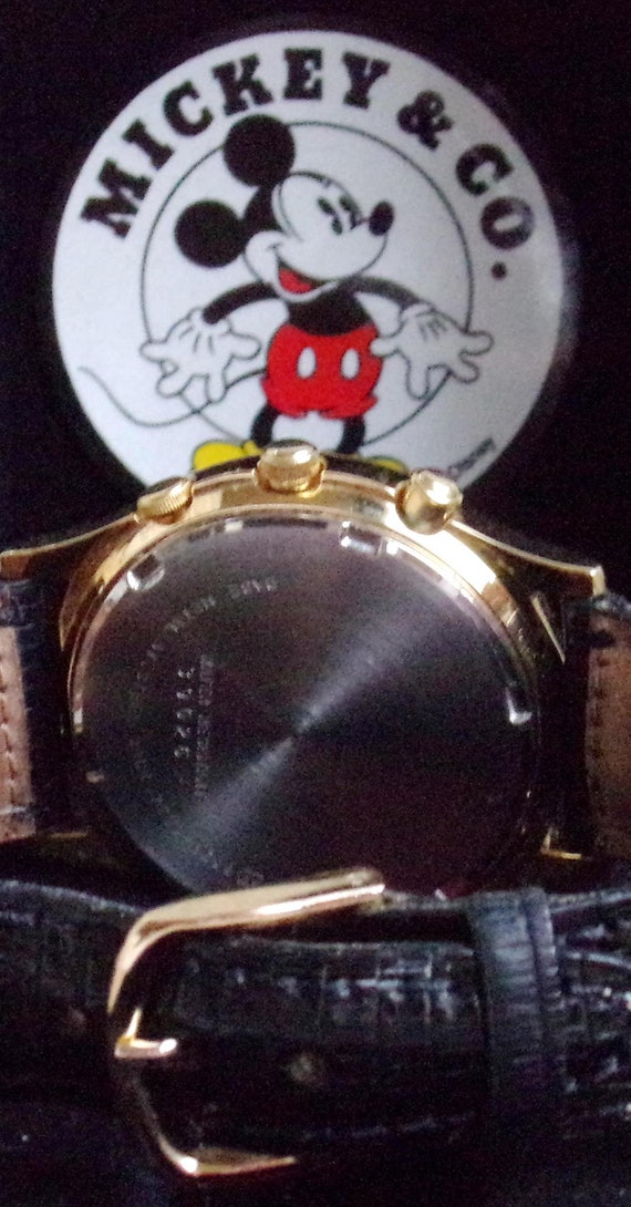 Disney Mens Seiko Chronograph Mickey Mouse Watch! New… - Gem