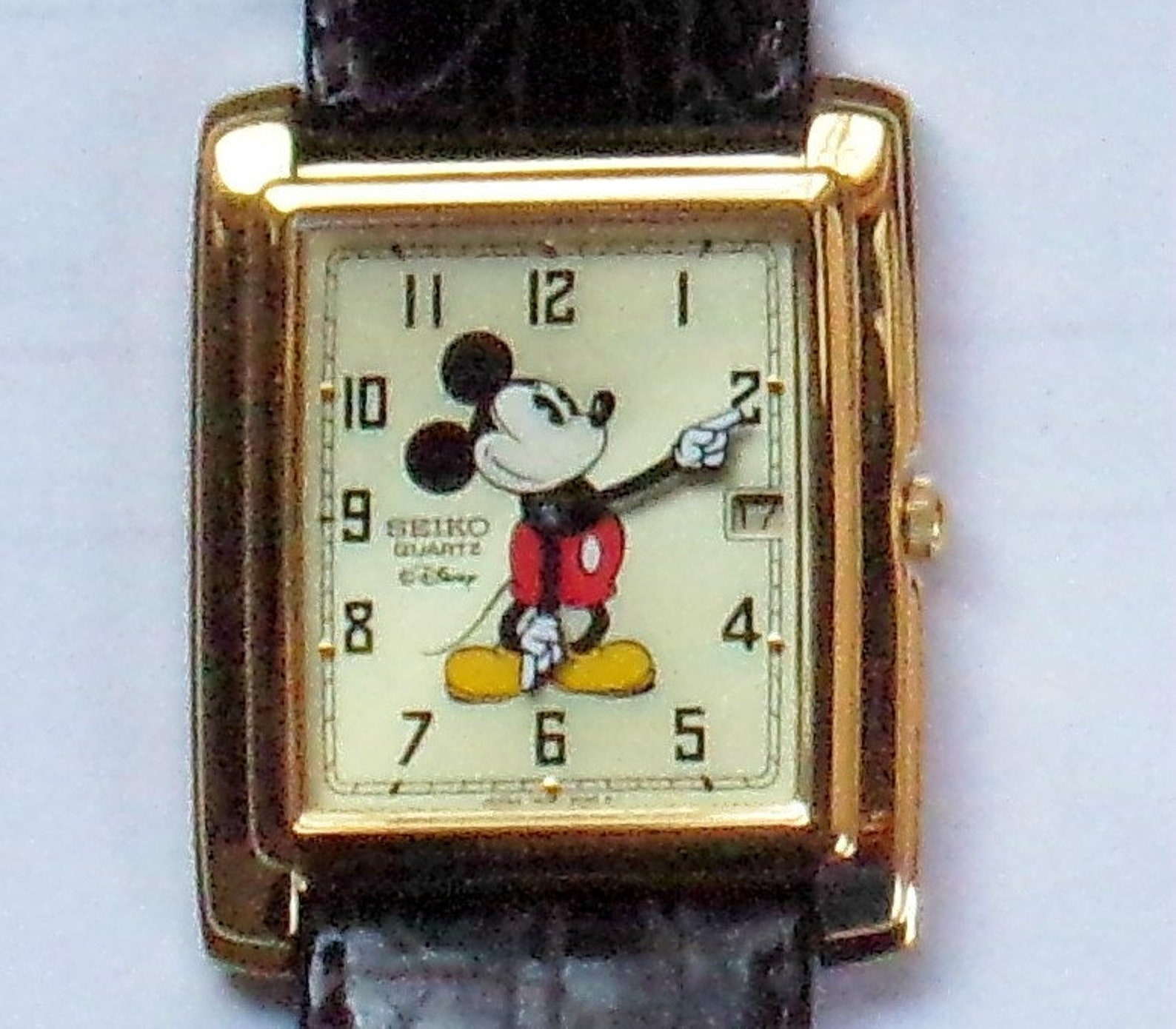 Disney Retired New Calendar Square Men's Mickey Mouse Watch! Mickey ...