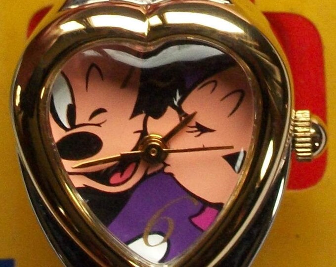 Disney Mickey Mouse Ring Watch Adorable Mickey & Minnie on Dial Heart ...