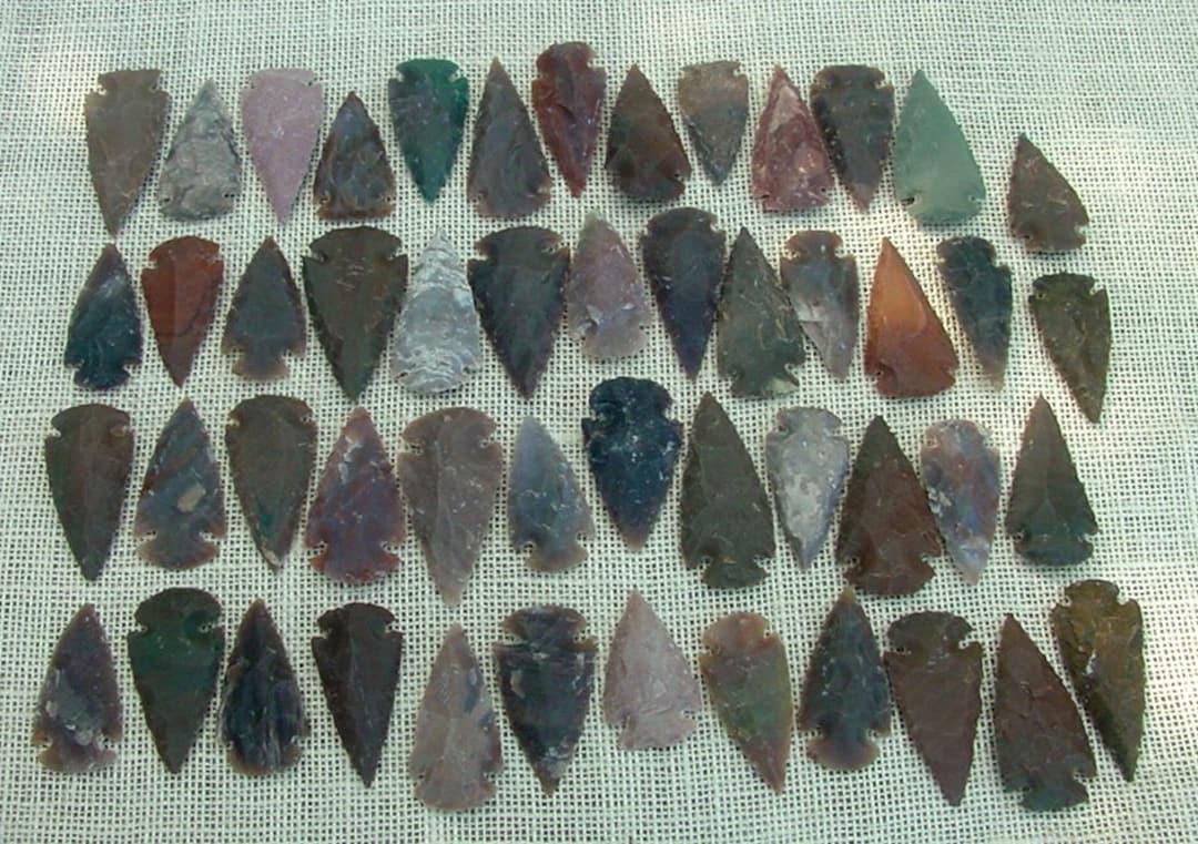 50 Bulk Arrowheads @ 2 Inch Reproduction Mixed Colors Replica Bird ...