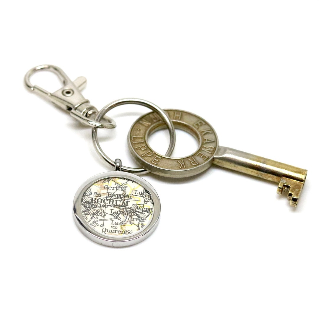 Keychain With Map // Your Favourite City of Your Choice // Gift for Him ...