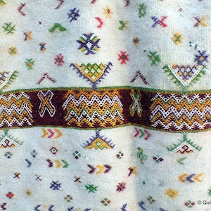 Berber Wool Burnous Cape Handwoven Moroccan Design Vintage - Etsy
