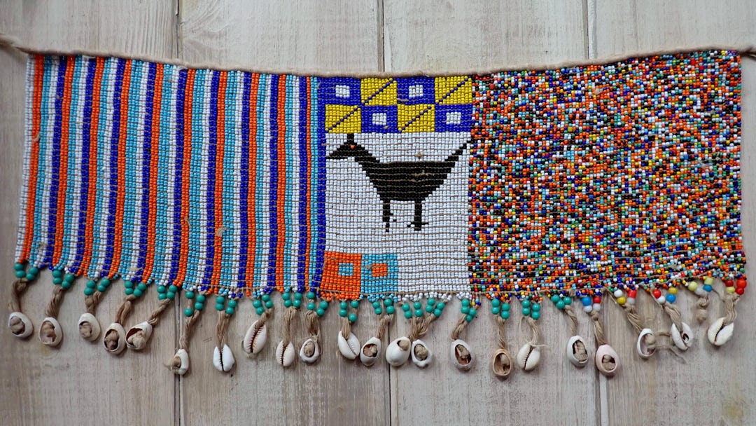 Kirdi Beadwork Cameroon Bird Design Cowrie Cache Sexe - Etsy