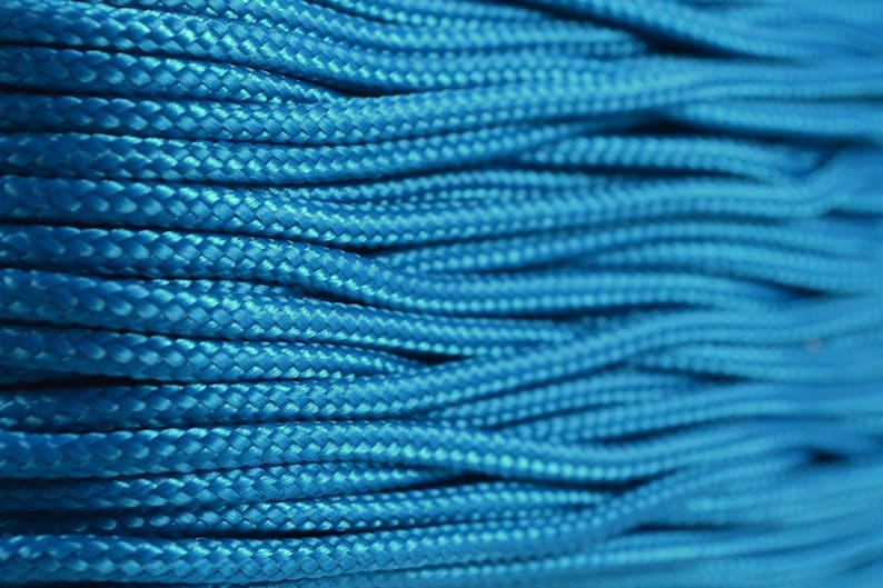 95 Cord - Caribbean Blue - Type 1 Paracord - 100 Feet on Plastic Winder ...