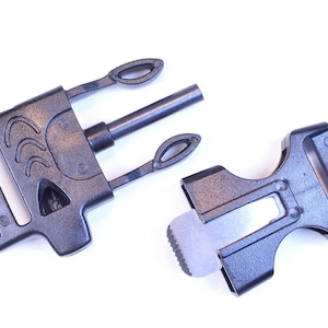 Plastic Paracord Flint Fire Starter Buckles - Etsy
