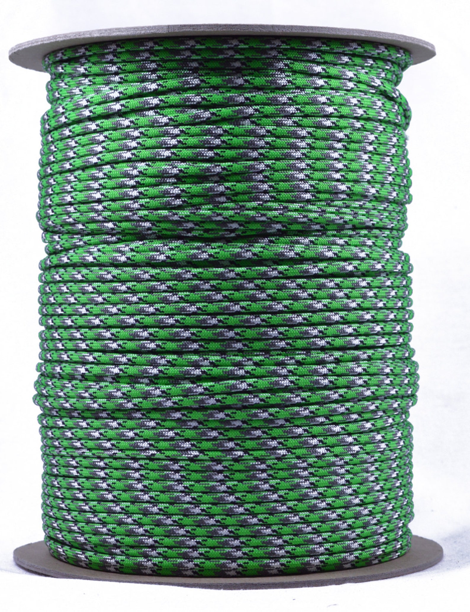 Biosludge - 1000 Foot Spool - 550 Paracord for Paracord Crafts - Made ...