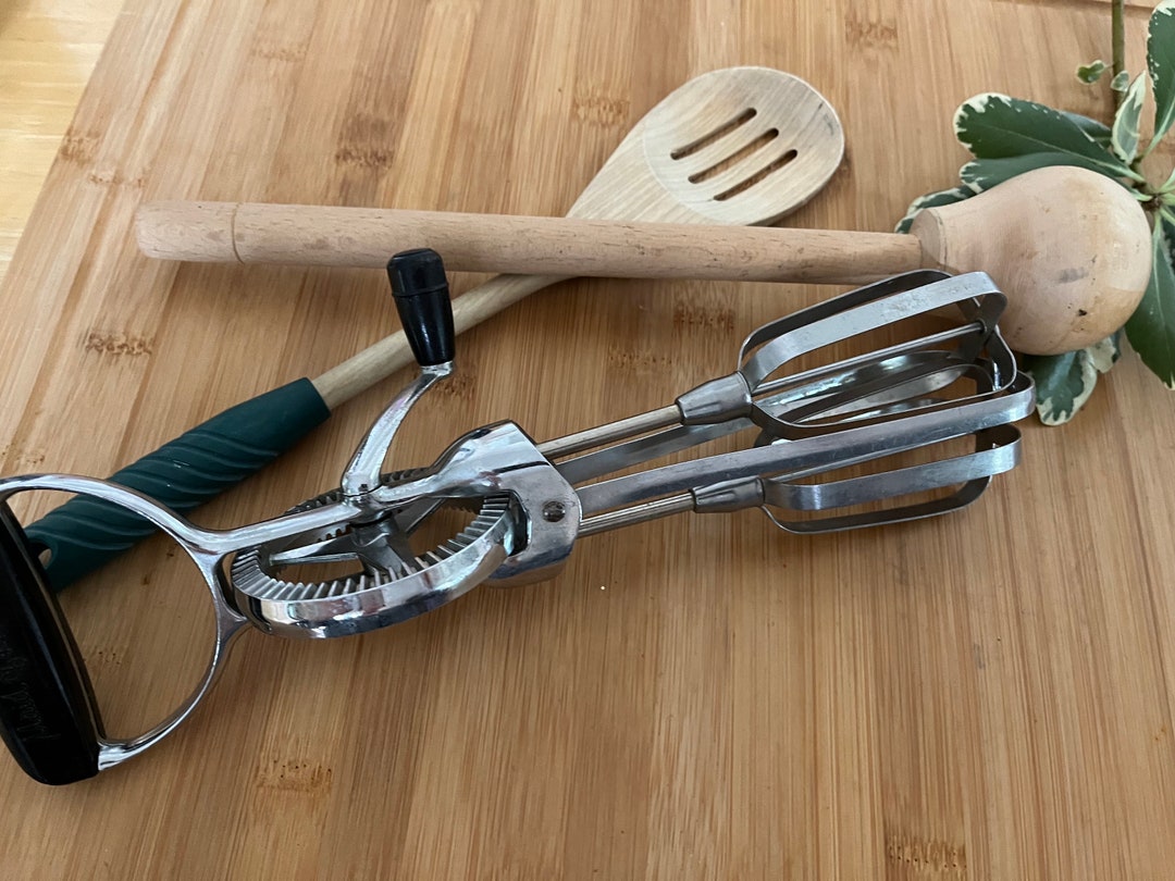 Retro Kitchen Tools Maid of Honor Hand Mixer and Wooden Pieces. - Etsy