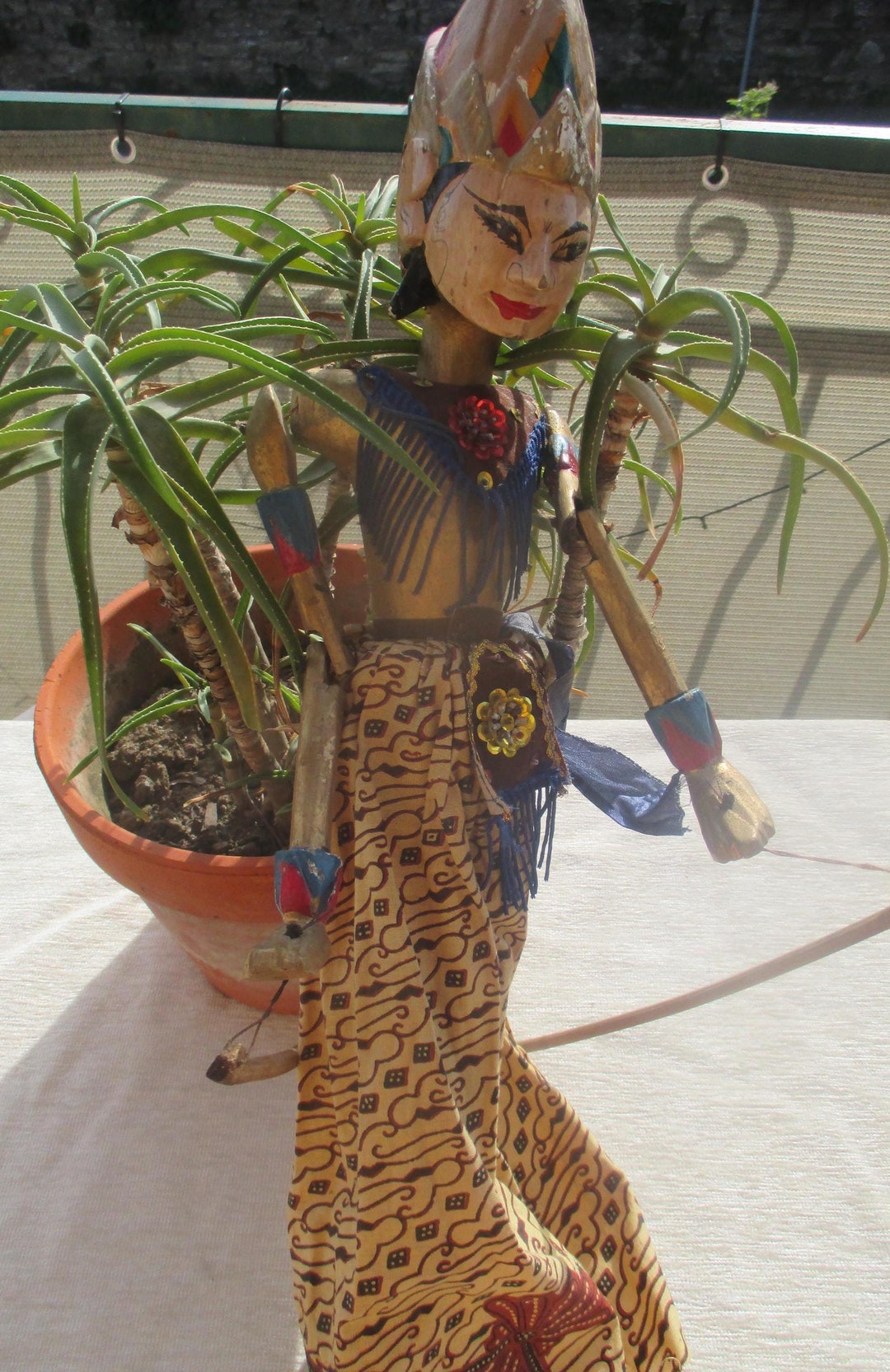 70s Wayang Golek, Indonesian Vintage Stick Puppet, Hand Painted With ...
