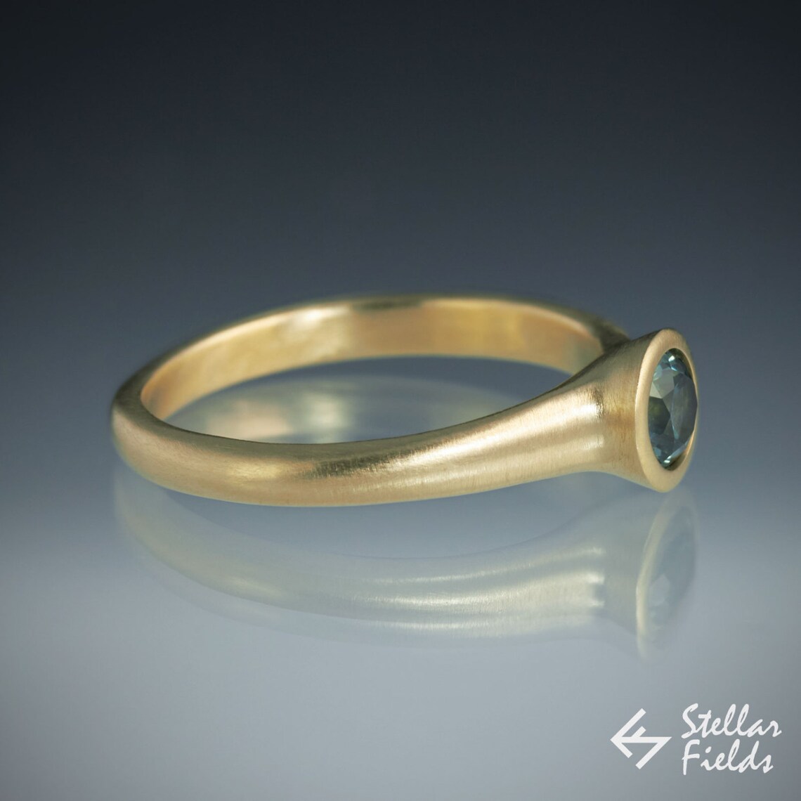 Sapphire Bezel Ring Montana Sapphire Bezel Set Engagement Ring Modern ...