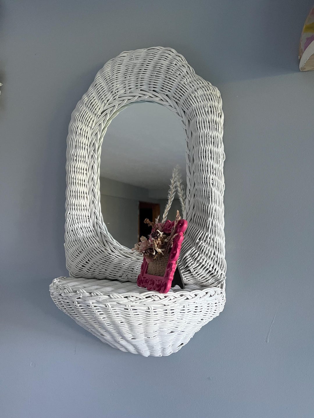 Vintage Woven White Wicker Mirror With Shelf//vintage Wicker Mirror ...