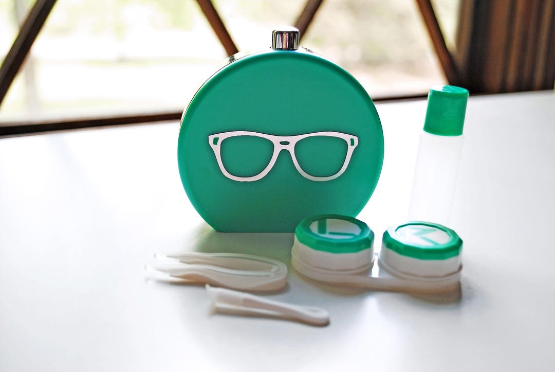 Green Contact Lens Case and Travel Kit: Silver Foiled Eye Glasses ...