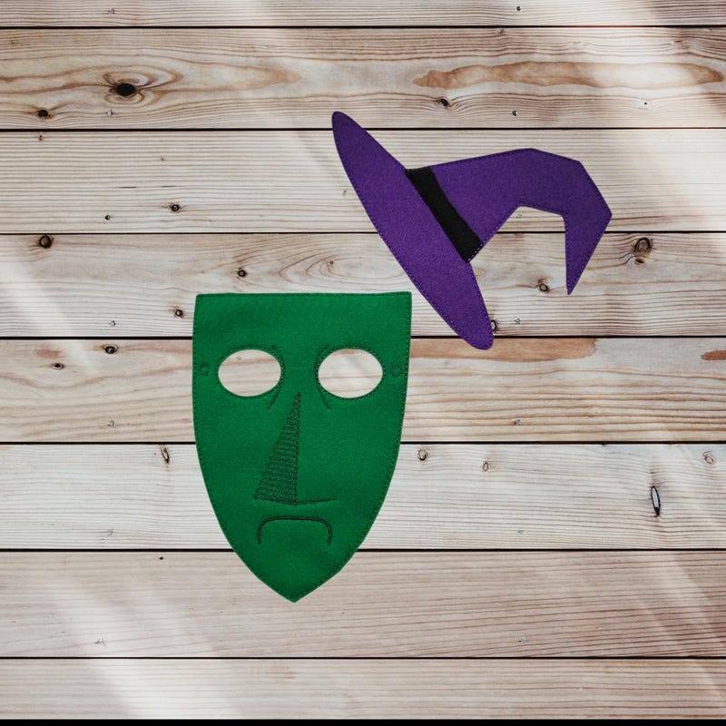 Witch Face Mask - Etsy