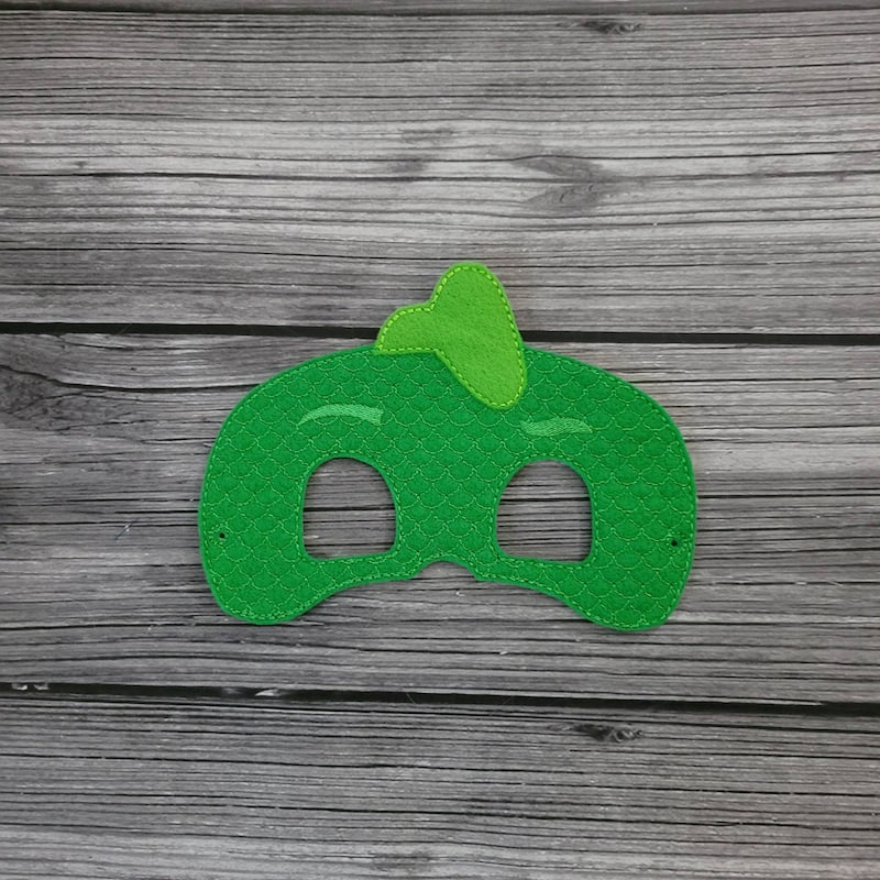 Embroidered Mask - Etsy