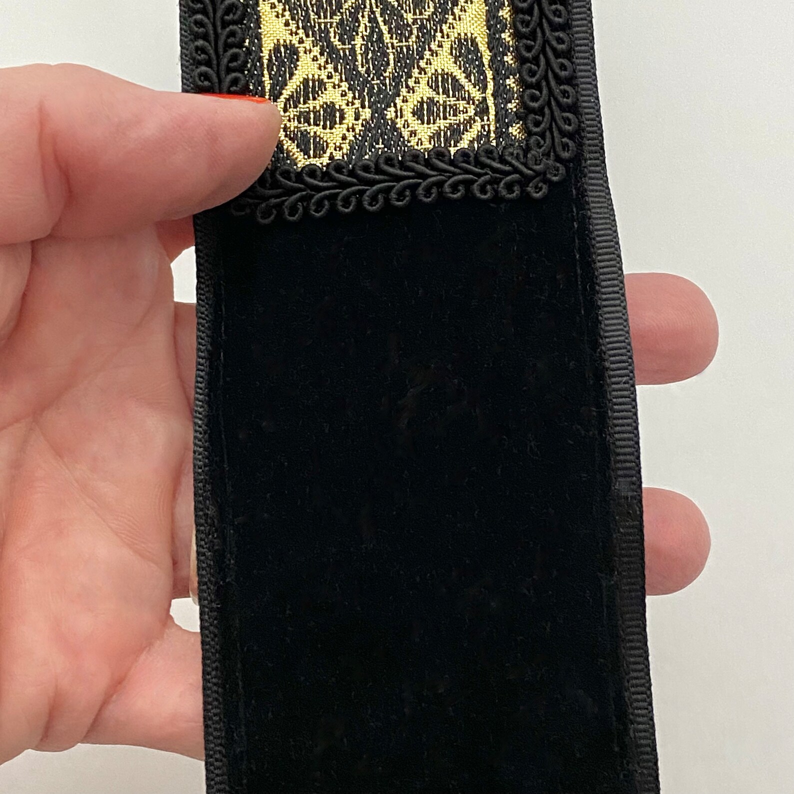 Victorian Waistband, Medici Belt of Black & Gold Ribbon on Black Velvet ...