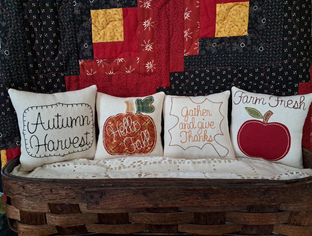 Primitive Embroidered Bowl Fillers - Pillow Tucks – Set of 4 – Bean ...
