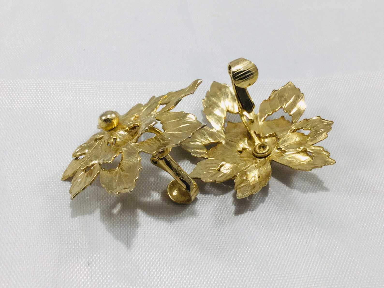 Vintage Ladies Gold Tone Sarah Coventry Designer Orchid Flower | Etsy