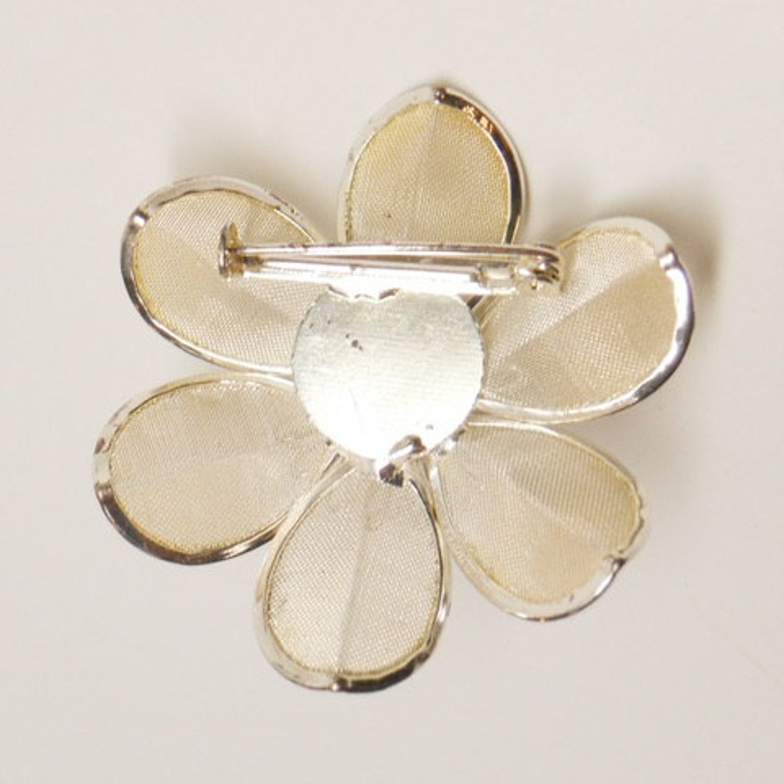 Vintage Multi-dimensional Silver Tone Metal Flower Brooch - Etsy