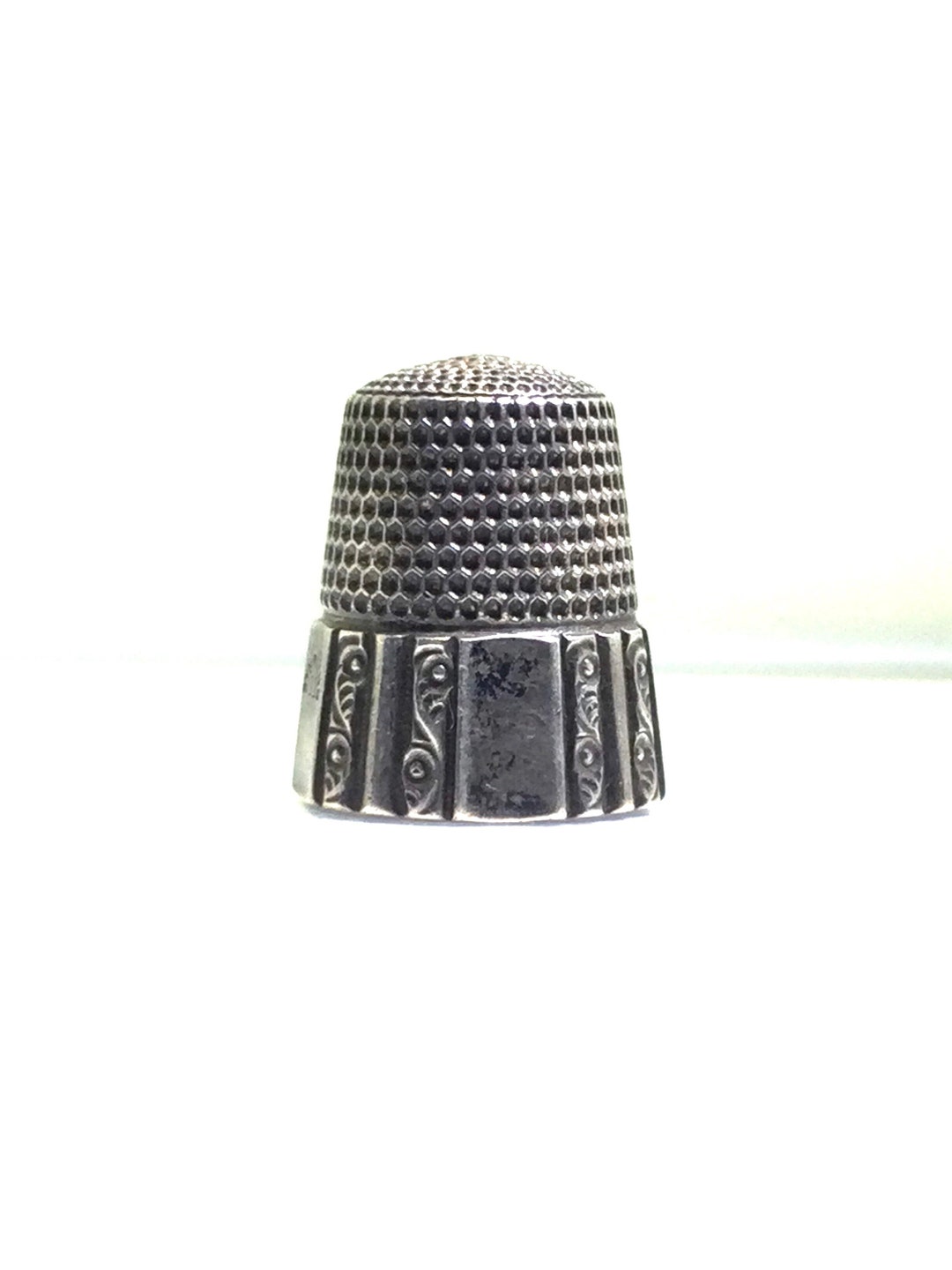 Vintage Sterling Silver Number 11 Seamstress Thimble Featuring ...