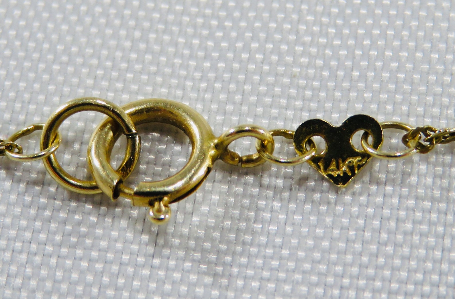 Vintage 14k Gold Heart Pendant Necklace Featuring Elegant Floral ...