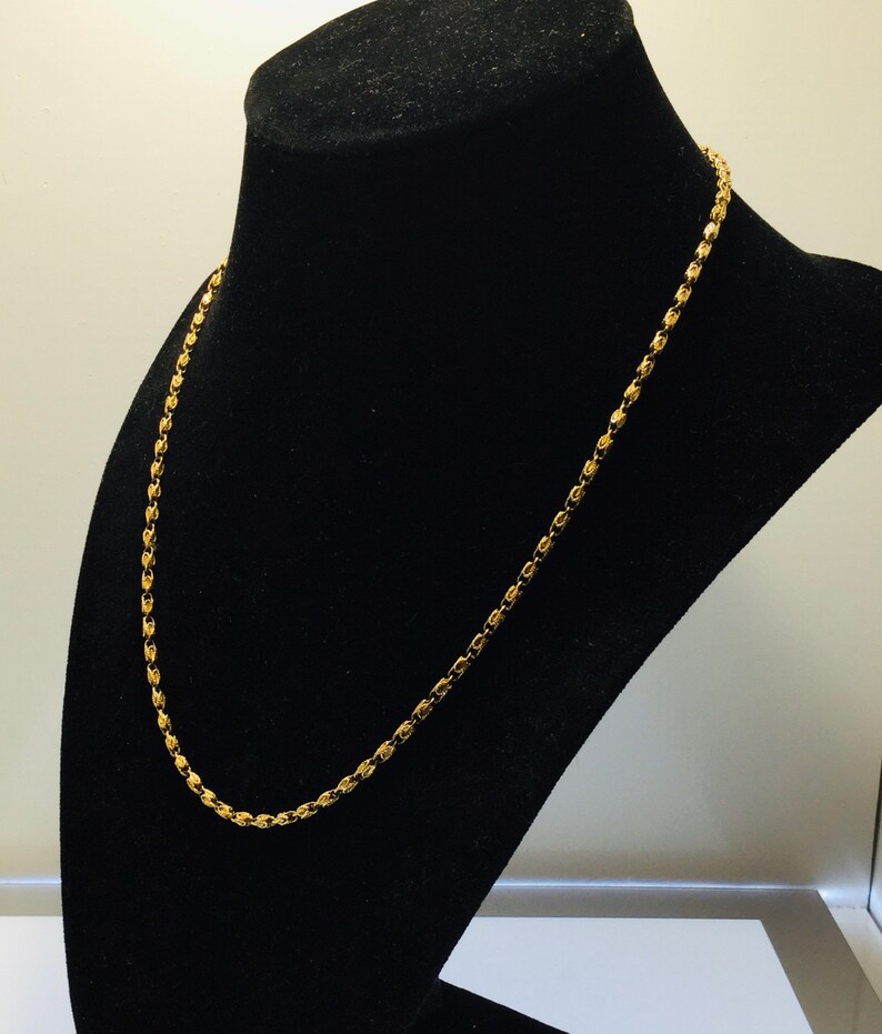 Vintage 10k Gold Princess Length Leaf Accented Boxed Snail Chain ...
