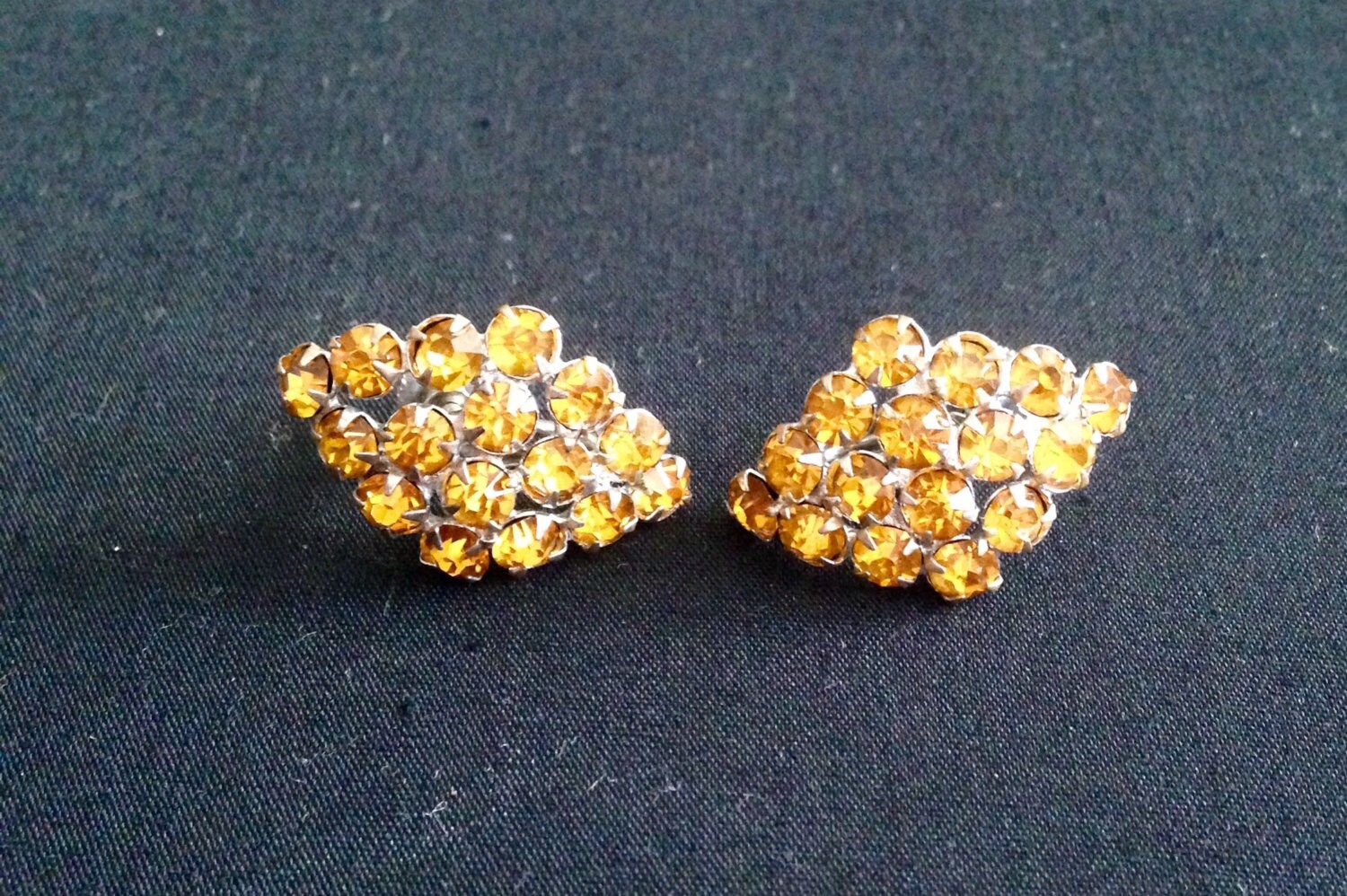 Vintage Sunset Amber Silver Tone Rhinestone Screw Back Geometrical ...