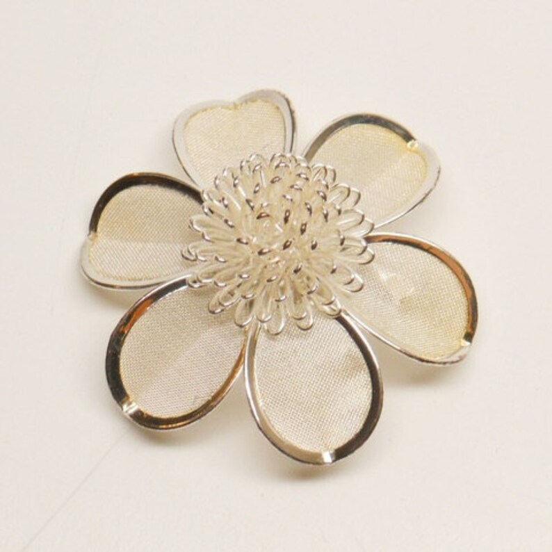 Vintage Multi-dimensional Silver Tone Metal Flower Brooch - Etsy