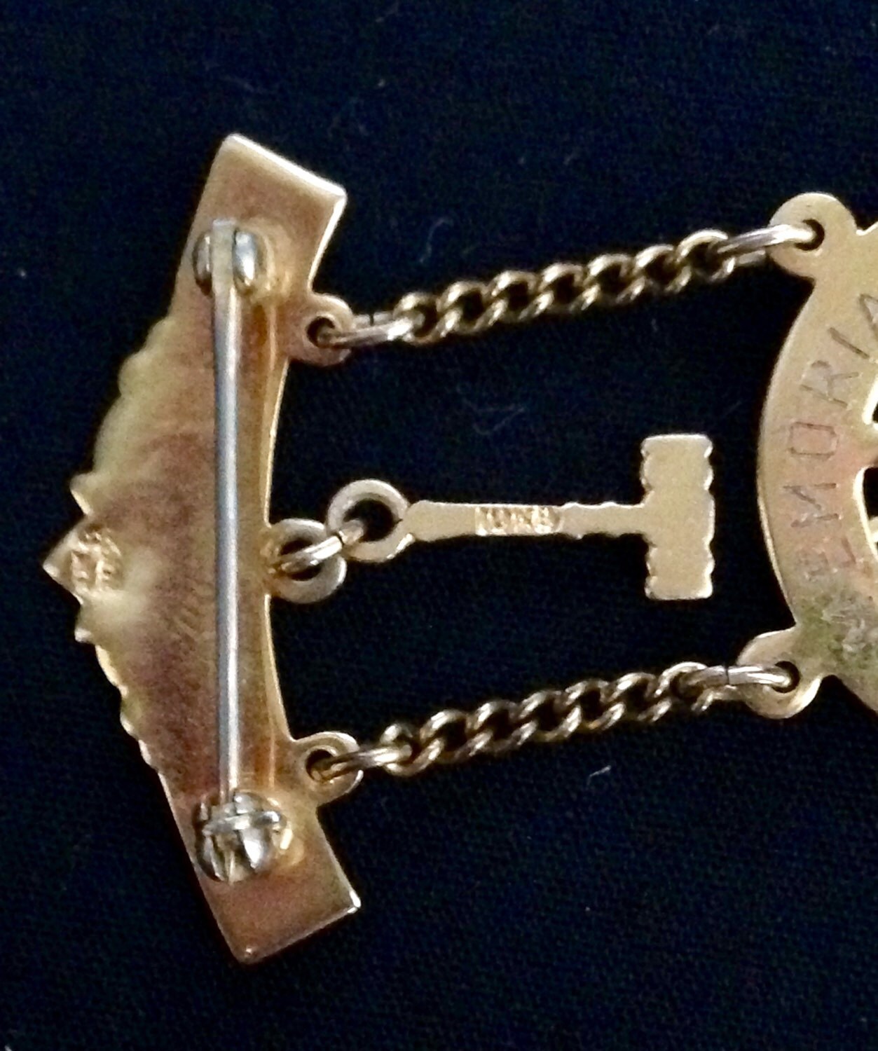 Vintage 10k Gold Masonic Lodge Hanging Hammer Symbolic Pin Featuring ...